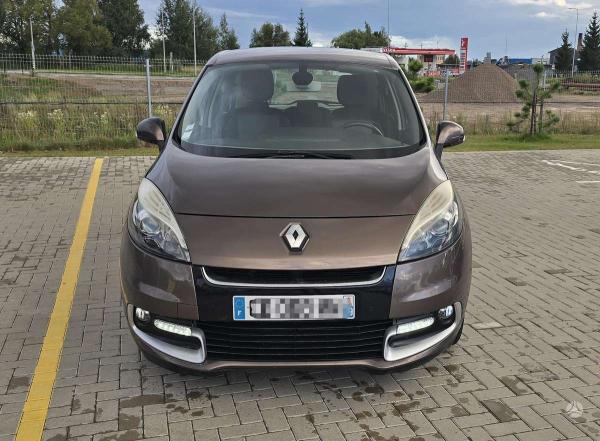 Brown Renault Scenic 2012 in Taurage, with an engine capacity of 1.46 L and mileage of 173 thousand km for 2800 €, photo 3 on AUTOMOTO.COM.LV