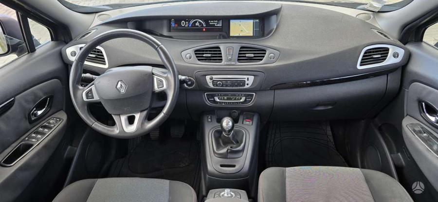 Brūns Renault Scenic 2012 Tauragė, ar dzinēja tilpumu 1.46 L un nobraukumu 173 tūkst. km par 2800 €, foto 8 vietnē AUTOMOTO.COM.LV