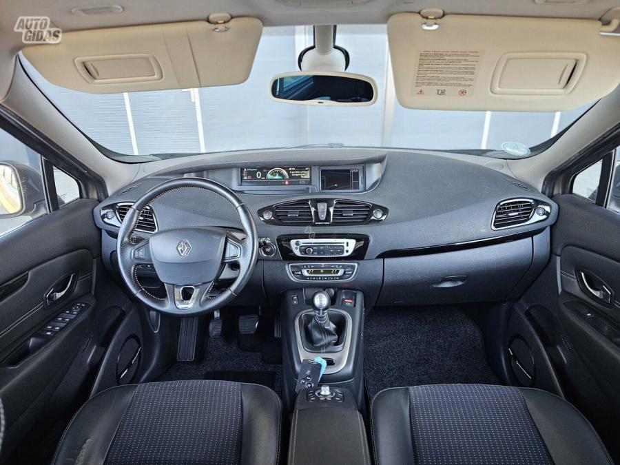 Brūns Renault Scenic 2013 Viļņa, ar dzinēja tilpumu 1.50 L un nobraukumu 300 tūkst. km par 3950 €, foto 21 vietnē AUTOMOTO.COM.LV