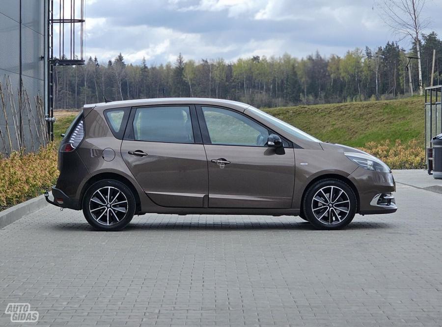 Brown Renault Scenic 2013 in Vilnius, with an engine capacity of 1.50 L and mileage of 300 thousand km for 3950 €, photo 4 on AUTOMOTO.COM.LV