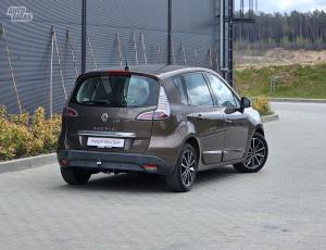 Brown Renault Scenic 2013 in Vilnius, with an engine capacity of 1.50 L and mileage of 300 thousand km for 3950 €, photo 10 on AUTOMOTO.COM.LV