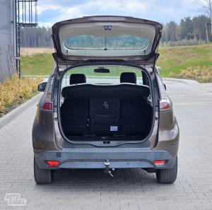 Brown Renault Scenic 2013 in Vilnius, with an engine capacity of 1.50 L and mileage of 300 thousand km for 3950 €, photo 18 on AUTOMOTO.COM.LV