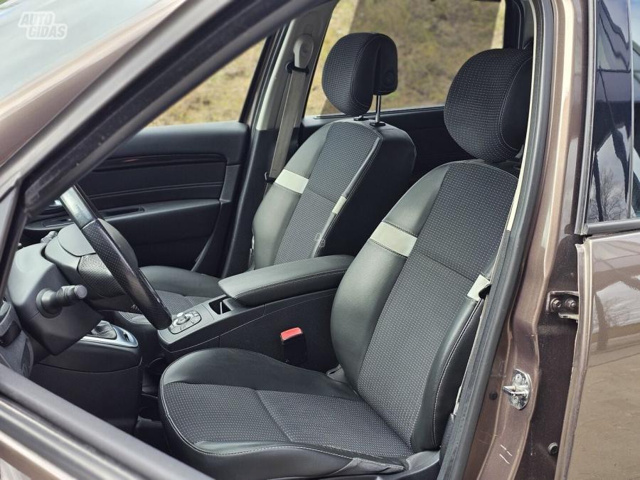 Brown Renault Scenic 2013 in Vilnius, with an engine capacity of 1.50 L and mileage of 300 thousand km for 3950 €, photo 21 on AUTOMOTO.COM.LV