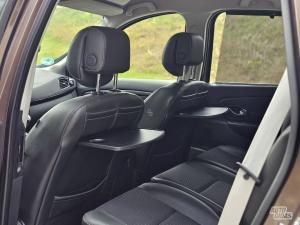 Brown Renault Scenic 2013 in Vilnius, with an engine capacity of 1.50 L and mileage of 300 thousand km for 3950 €, photo 25 on AUTOMOTO.COM.LV
