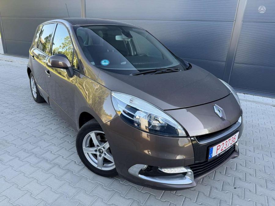 Brown Renault Scenic 2013 in Utena, with an engine capacity of 1.20 L and mileage of 161 thousand km for 3500 €, photo 3 on AUTOMOTO.COM.LV