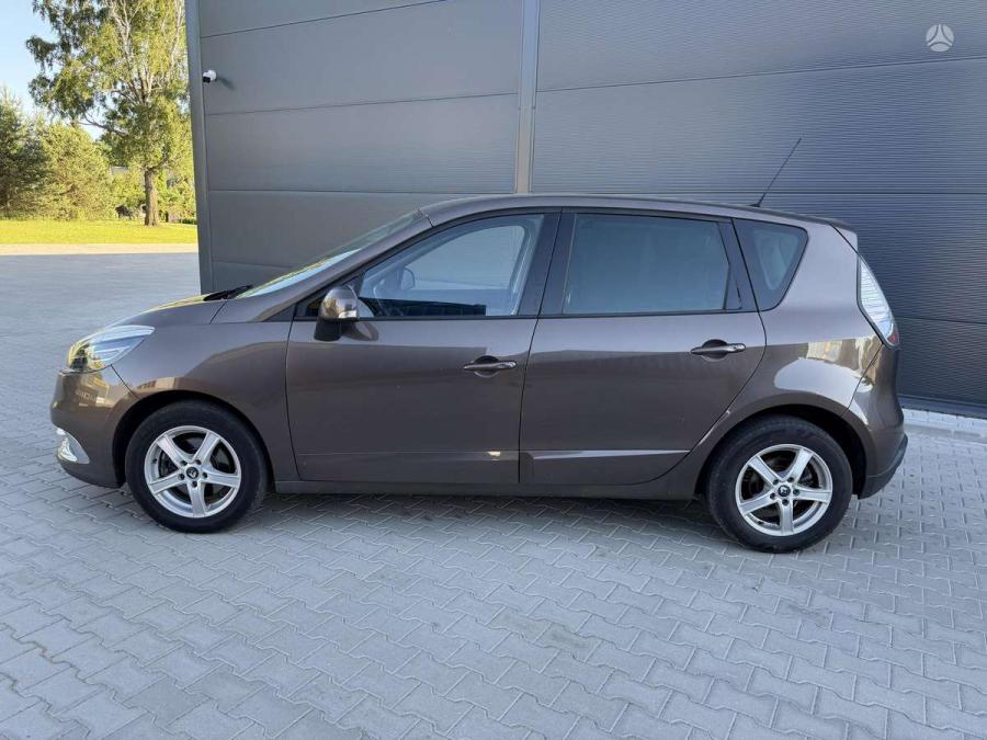 Brown Renault Scenic 2013 in Utena, with an engine capacity of 1.20 L and mileage of 161 thousand km for 3500 €, photo 14 on AUTOMOTO.COM.LV
