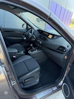Brown Renault Scenic 2013 in Utena, with an engine capacity of 1.20 L and mileage of 161 thousand km for 3500 €, photo 24 on AUTOMOTO.COM.LV