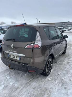 Brown Renault Scenic 2014 in Taurage, with an engine capacity of 1.46 L and mileage of 294 thousand km for 2950 €, photo 3 on AUTOMOTO.COM.LV