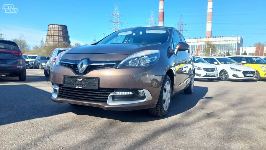 Brown Renault Scenic 2014 in Kaunas, with an engine capacity of 1.50 L and mileage of 231 thousand km for 4550 €, photo 9 on AUTOMOTO.COM.LV