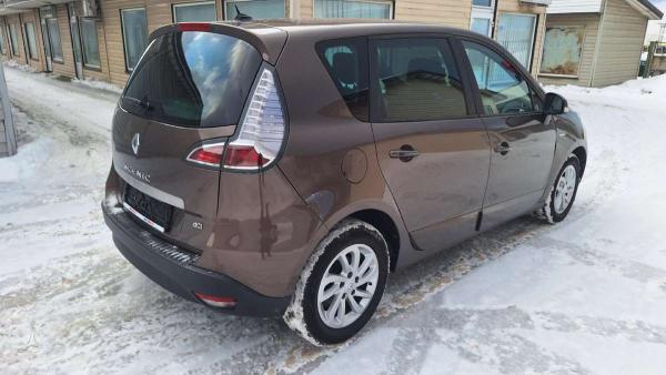 Brūns Renault Scenic 2015 Viļņa, ar dzinēja tilpumu 1.46 L un nobraukumu 174 tūkst. km par 4950 €, foto 7 vietnē AUTOMOTO.COM.LV