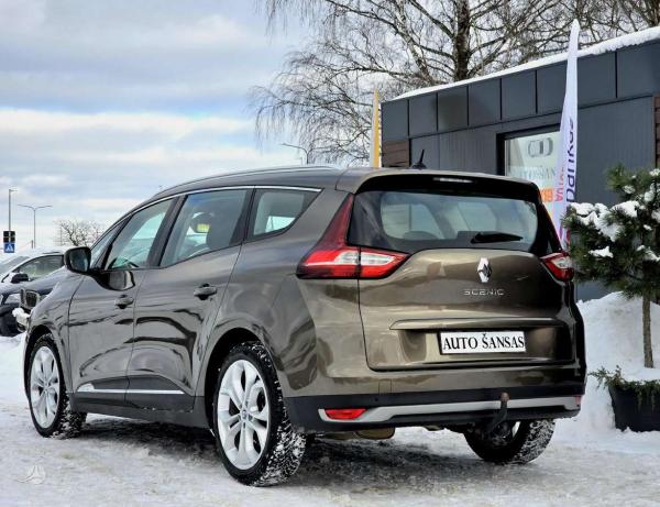 Brown Renault Scenic 2017 in Taurage, with an engine capacity of 1.60 L and mileage of 207 thousand km for 7900 €, photo 7 on AUTOMOTO.COM.LV