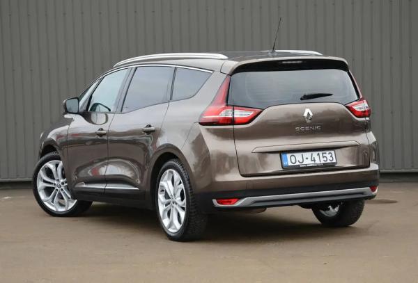Brown Renault Scenic 2017 in Jelgava, with an engine capacity of 1.20 L and mileage of 180 thousand km for 9500 €, photo 10 on AUTOMOTO.COM.LV