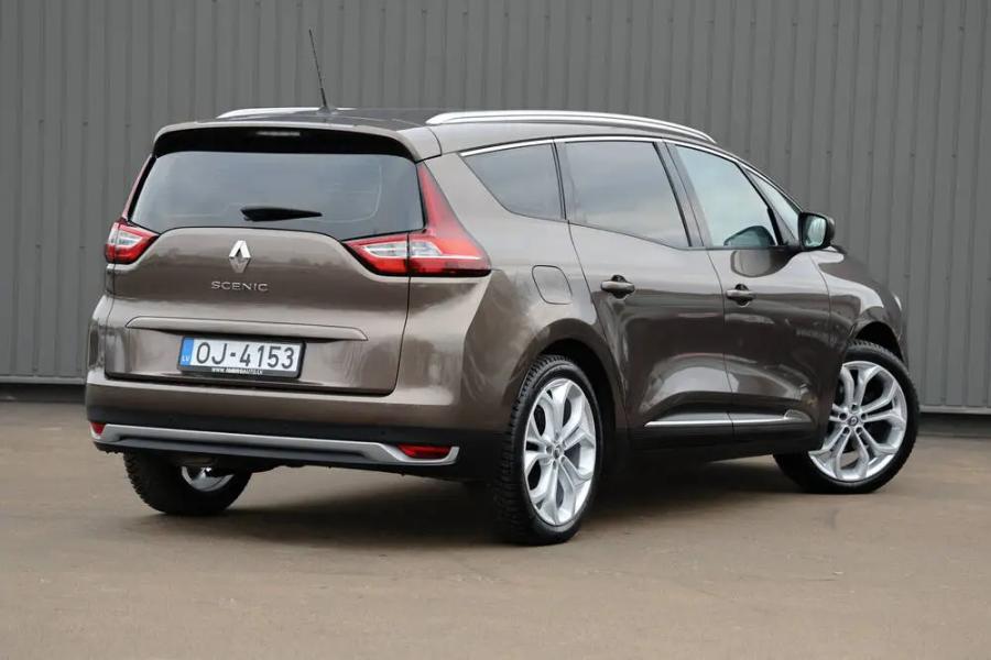 Brūns Renault Scenic 2017 Jelgava, ar dzinēja tilpumu 1.20 L un nobraukumu 180 tūkst. km par 9500 €, foto 8 vietnē AUTOMOTO.COM.LV