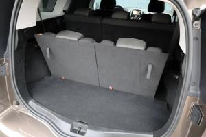 Brūns Renault Scenic 2017 Jelgava, ar dzinēja tilpumu 1.20 L un nobraukumu 180 tūkst. km par 9500 €, foto 30 vietnē AUTOMOTO.COM.LV