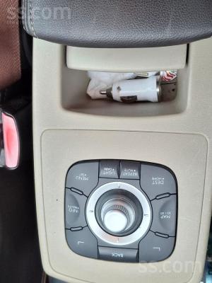 Brūns Renault Scenic 2011 Jelgava, ar dzinēja tilpumu 1.90 L un nobraukumu 241 tūkst. km par 4600 €, foto 21 vietnē AUTOMOTO.COM.LV
