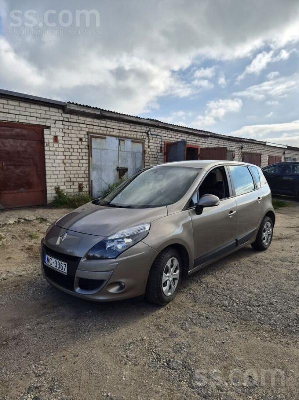 Brown Renault Scenic 2012 in Rezekne, with an engine capacity of 1.50 L and mileage of 187 thousand km for 3500 €, photo 1 on AUTOMOTO.COM.LV
