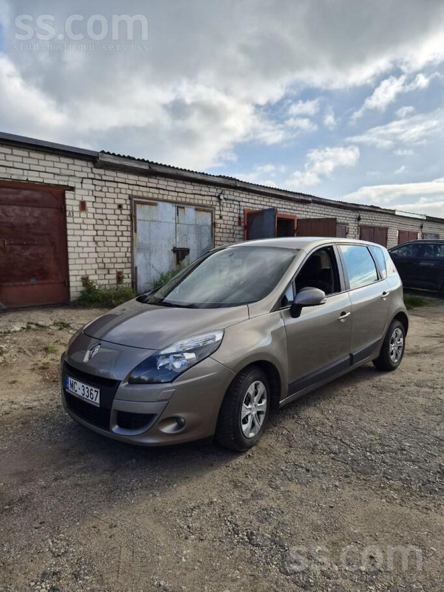 Brūns Renault Scenic 2012 Rēzekne, ar dzinēja tilpumu 1.50 L un nobraukumu 187 tūkst. km par 3500 €, foto 1 vietnē AUTOMOTO.COM.LV