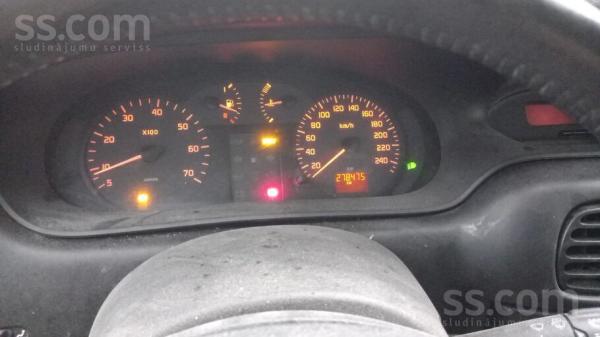 Green Renault Scenic 2001 in Rezekne, with an engine capacity of 1.90 L and mileage of 278 thousand km for 1400 €, photo 6 on AUTOMOTO.COM.LV