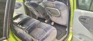 Green Renault Scenic 2000 in Ukmerge, with an engine capacity of 1.60 L and mileage of 221 thousand km for 650 €, photo 9 on AUTOMOTO.COM.LV