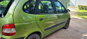 Green Renault Scenic 2000 in Ukmerge, with an engine capacity of 1.60 L and mileage of 221 thousand km for 650 €, photo 10 on AUTOMOTO.COM.LV