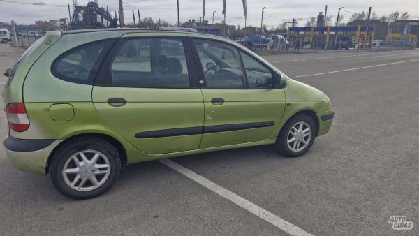 Green Renault Scenic 2000 in Panevezys, with an engine capacity of 1.90 L and mileage of 219 thousand km for 850 €, photo 3 on AUTOMOTO.COM.LV