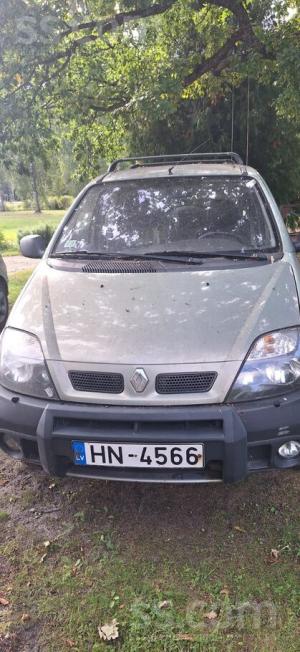Zaļš Renault Scenic 2001 Tukums, ar dzinēja tilpumu 2.00 L un nobraukumu 450 tūkst. km par 400 €, foto  vietnē AUTOMOTO.COM.LV