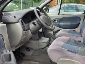 Green Renault Scenic 2002 in Grobiņa, with an engine capacity of 1.60 L and mileage of 101 thousand km for 2000 €, photo 13 on AUTOMOTO.COM.LV