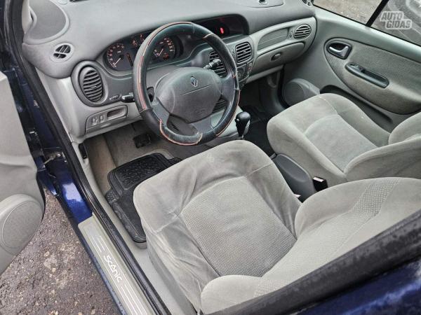 Green Renault Scenic 2003 in Vilkaviskis, with an engine capacity of 1.90 L and mileage of 288 thousand km for 800 €, photo 7 on AUTOMOTO.COM.LV