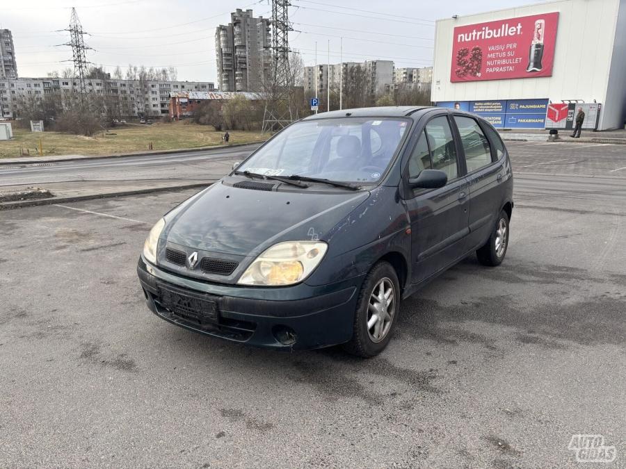 Zaļš Renault Scenic 2004 Viļņa, ar dzinēja tilpumu 1.90 L un nobraukumu 300 tūkst. km par 380 €, foto 1 vietnē AUTOMOTO.COM.LV
