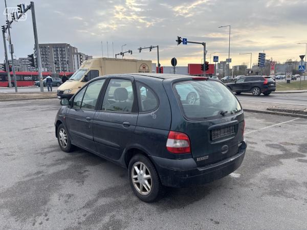 Zaļš Renault Scenic 2004 Viļņa, ar dzinēja tilpumu 1.90 L un nobraukumu 300 tūkst. km par 380 €, foto 7 vietnē AUTOMOTO.COM.LV