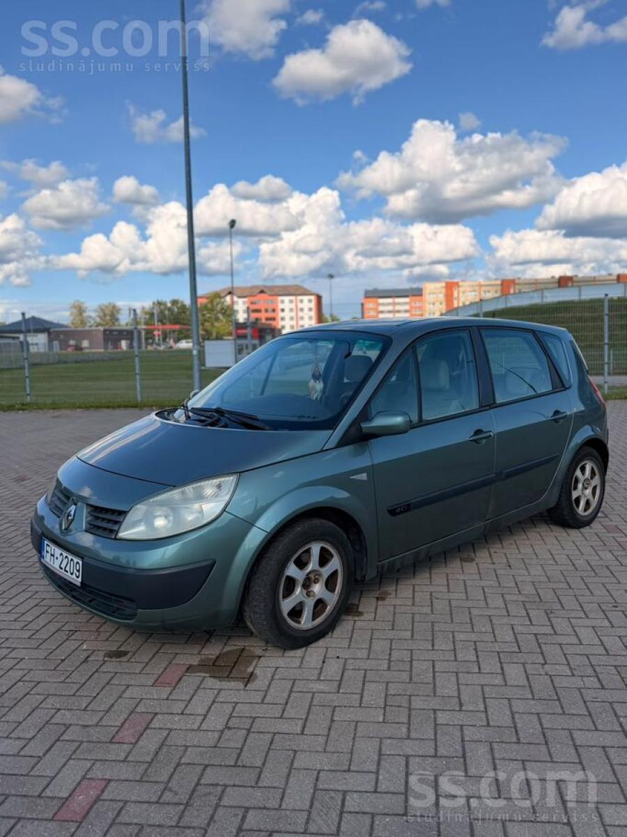 Zaļš Renault Scenic 2004 Valmiera, ar dzinēja tilpumu 1.50 L un nobraukumu 254 tūkst. km par 1050 €, foto 1 vietnē AUTOMOTO.COM.LV