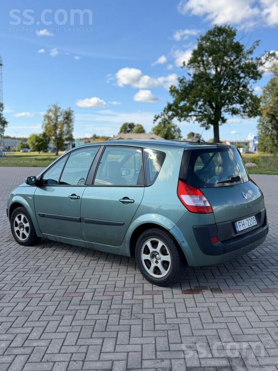 Zaļš Renault Scenic 2004 Valmiera, ar dzinēja tilpumu 1.50 L un nobraukumu 254 tūkst. km par 1050 €, foto 4 vietnē AUTOMOTO.COM.LV