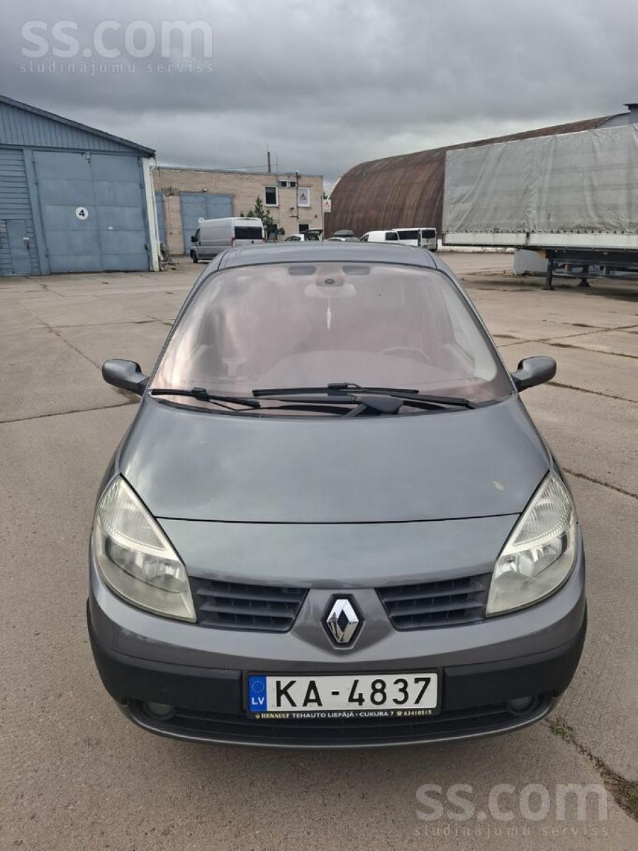 Zaļš Renault Scenic 2006 Daugavpils, ar dzinēja tilpumu 1.60 L un nobraukumu 177 tūkst. km par 1350 €, foto 3 vietnē AUTOMOTO.COM.LV