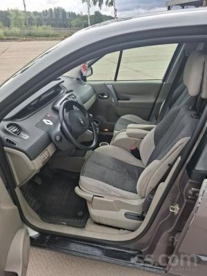 Zaļš Renault Scenic 2006 Daugavpils, ar dzinēja tilpumu 1.60 L un nobraukumu 177 tūkst. km par 1350 €, foto 7 vietnē AUTOMOTO.COM.LV