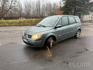Zaļš Renault Scenic 2004 Rīga, ar dzinēja tilpumu 1.90 L un nobraukumu 155 tūkst. km par 790 €, foto  vietnē AUTOMOTO.COM.LV