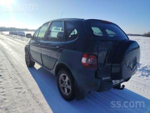 Pelēks Renault Scenic 2001 Daugavpils, ar dzinēja tilpumu 1.90 L un nobraukumu 368 tūkst. km par 1400 €, foto 4 vietnē AUTOMOTO.COM.LV