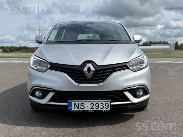 Grey Renault Scenic 2018 in Liepaja, with an engine capacity of 1.30 L and mileage of 231 thousand km for 7700 €, photo 7 on AUTOMOTO.COM.LV