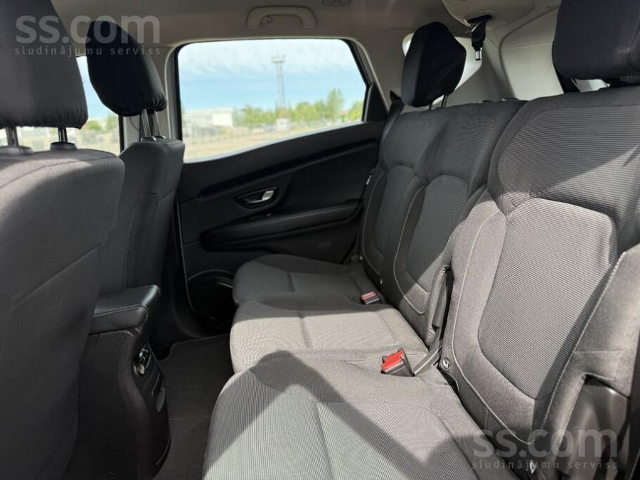 Pelēks Renault Scenic 2018 Liepāja, ar dzinēja tilpumu 1.30 L un nobraukumu 231 tūkst. km par 7700 €, foto 14 vietnē AUTOMOTO.COM.LV