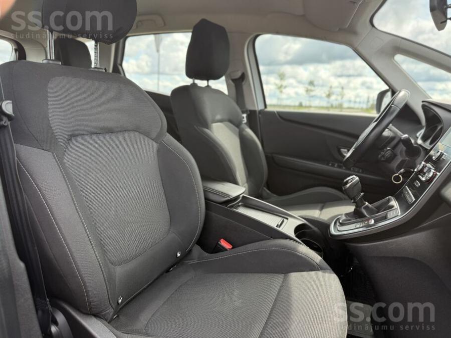 Pelēks Renault Scenic 2018 Liepāja, ar dzinēja tilpumu 1.30 L un nobraukumu 231 tūkst. km par 7700 €, foto 16 vietnē AUTOMOTO.COM.LV