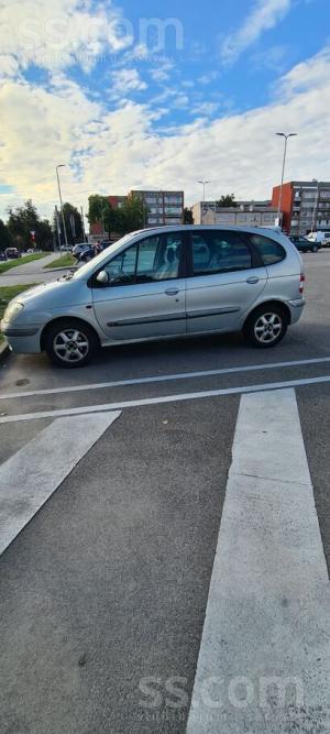 Grey Renault Scenic 2001 in Daugavpils, with an engine capacity of 1.60 L and mileage of 175 thousand km for 650 €, photo 3 on AUTOMOTO.COM.LV