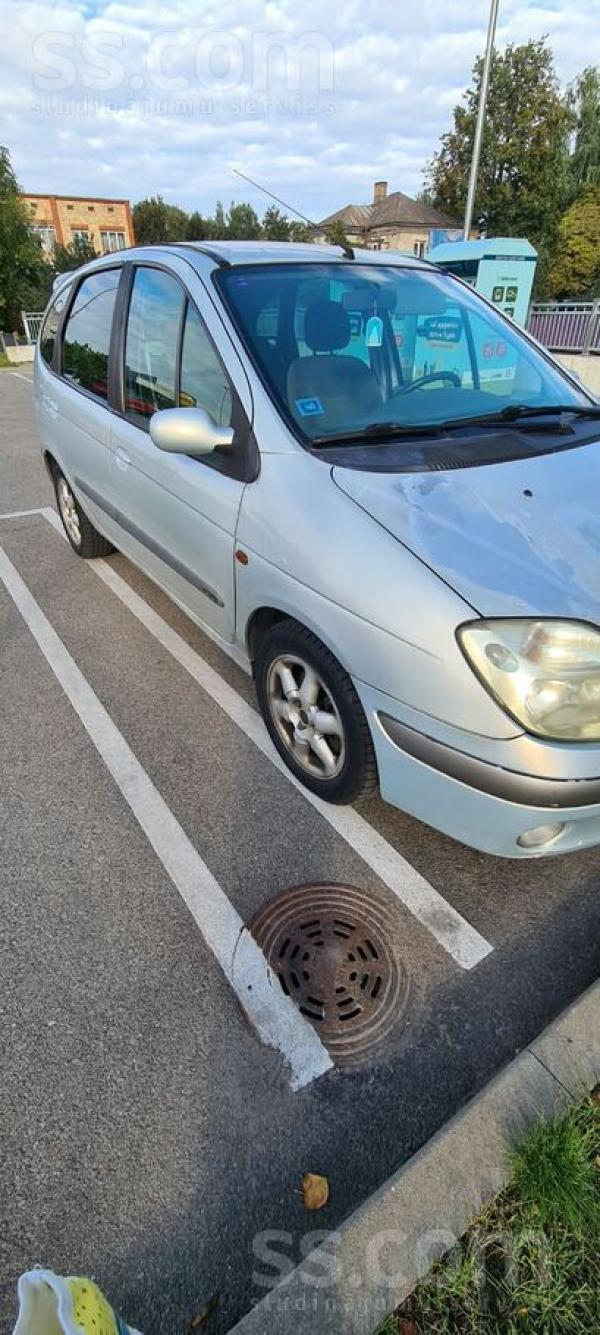 Grey Renault Scenic 2001 in Daugavpils, with an engine capacity of 1.60 L and mileage of 175 thousand km for 650 €, photo 4 on AUTOMOTO.COM.LV