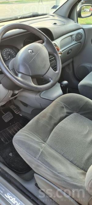 Grey Renault Scenic 2001 in Daugavpils, with an engine capacity of 1.60 L and mileage of 175 thousand km for 650 €, photo 6 on AUTOMOTO.COM.LV