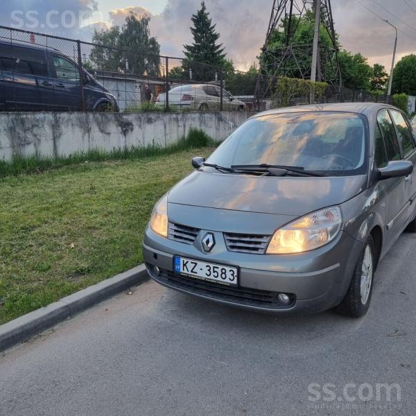Grey Renault Scenic 2004 in Riga, with an engine capacity of 1.90 L and mileage of 250 thousand km for 800 €, photo 3 on AUTOMOTO.COM.LV