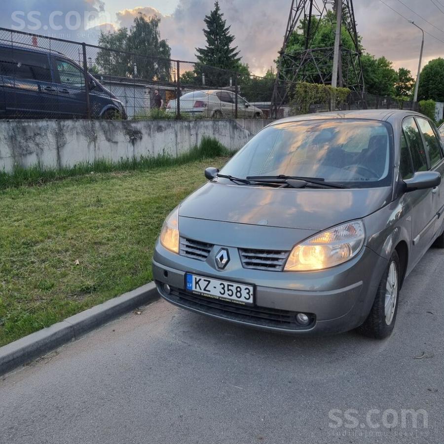 Grey Renault Scenic 2004 in Riga, with an engine capacity of 1.90 L and mileage of 250 thousand km for 800 €, photo 4 on AUTOMOTO.COM.LV