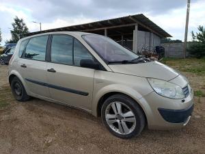 Grey Renault Scenic 2006 in Marijampole, with an engine capacity of 1.60 L and mileage of 202 thousand km for 1300 €, photo 4 on AUTOMOTO.COM.LV