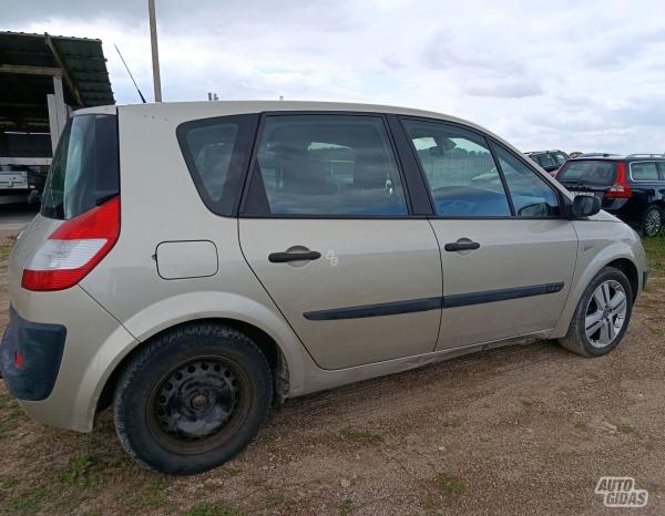 Grey Renault Scenic 2006 in Marijampole, with an engine capacity of 1.60 L and mileage of 202 thousand km for 1300 €, photo 9 on AUTOMOTO.COM.LV