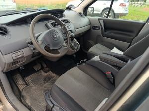 Grey Renault Scenic 2006 in Marijampole, with an engine capacity of 1.60 L and mileage of 202 thousand km for 1300 €, photo 15 on AUTOMOTO.COM.LV