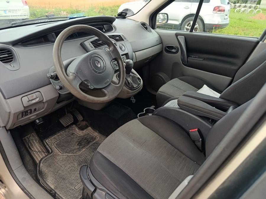 Grey Renault Scenic 2006 in Marijampole, with an engine capacity of 1.60 L and mileage of 202 thousand km for 1300 €, photo 15 on AUTOMOTO.COM.LV