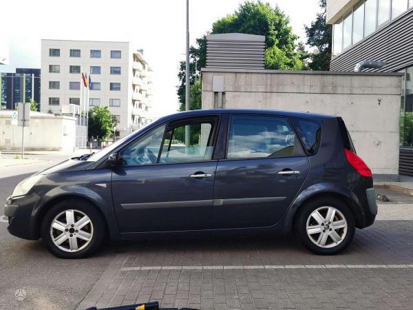 Pelēks Renault Scenic 2007 Viļņa, ar dzinēja tilpumu 1.87 L un nobraukumu 300 tūkst. km par 550 €, foto 7 vietnē AUTOMOTO.COM.LV