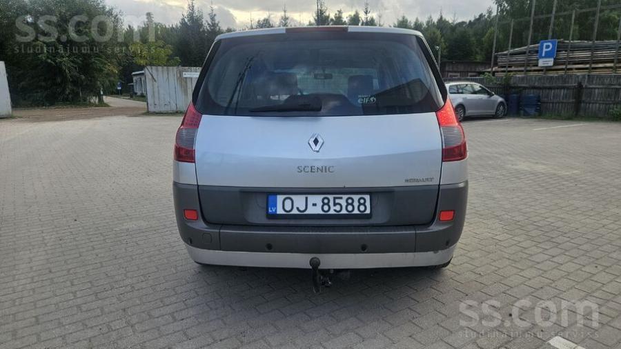 Grey Renault Scenic 2007 in Riga, with an engine capacity of 1.90 L and mileage of 292 thousand km for 800 €, photo 8 on AUTOMOTO.COM.LV